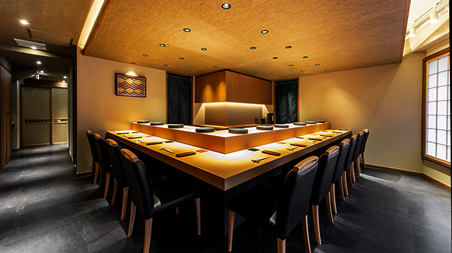 Sushi Shiori-an Yamashiro, produced by a Michelin-starred restaurant ...